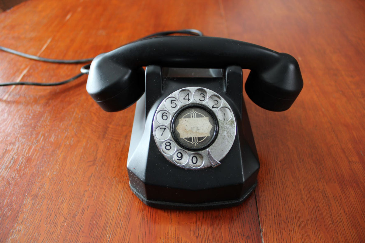 Vintage Monophone Rotary Dial Telephone – Ma Mère et Moi Antiques