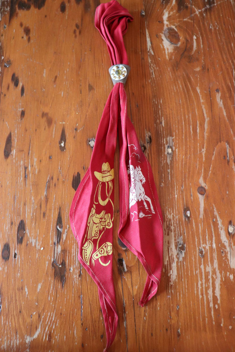 Vintage Cowboy Neck Scarf/Neckerchief – Ma Mère et Moi Antiques